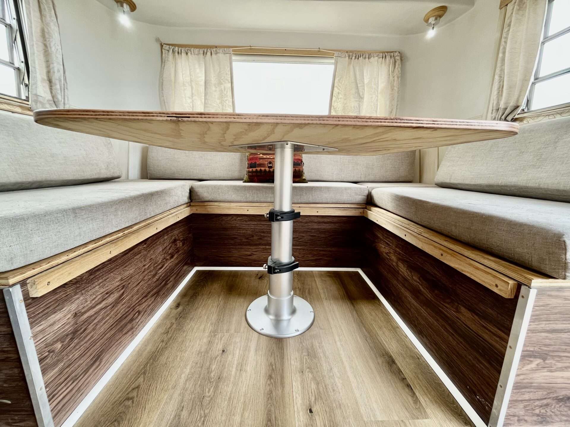 1972 Streamline Vintage Travel Trailer Renovation Part 8 - Shakan Ranch