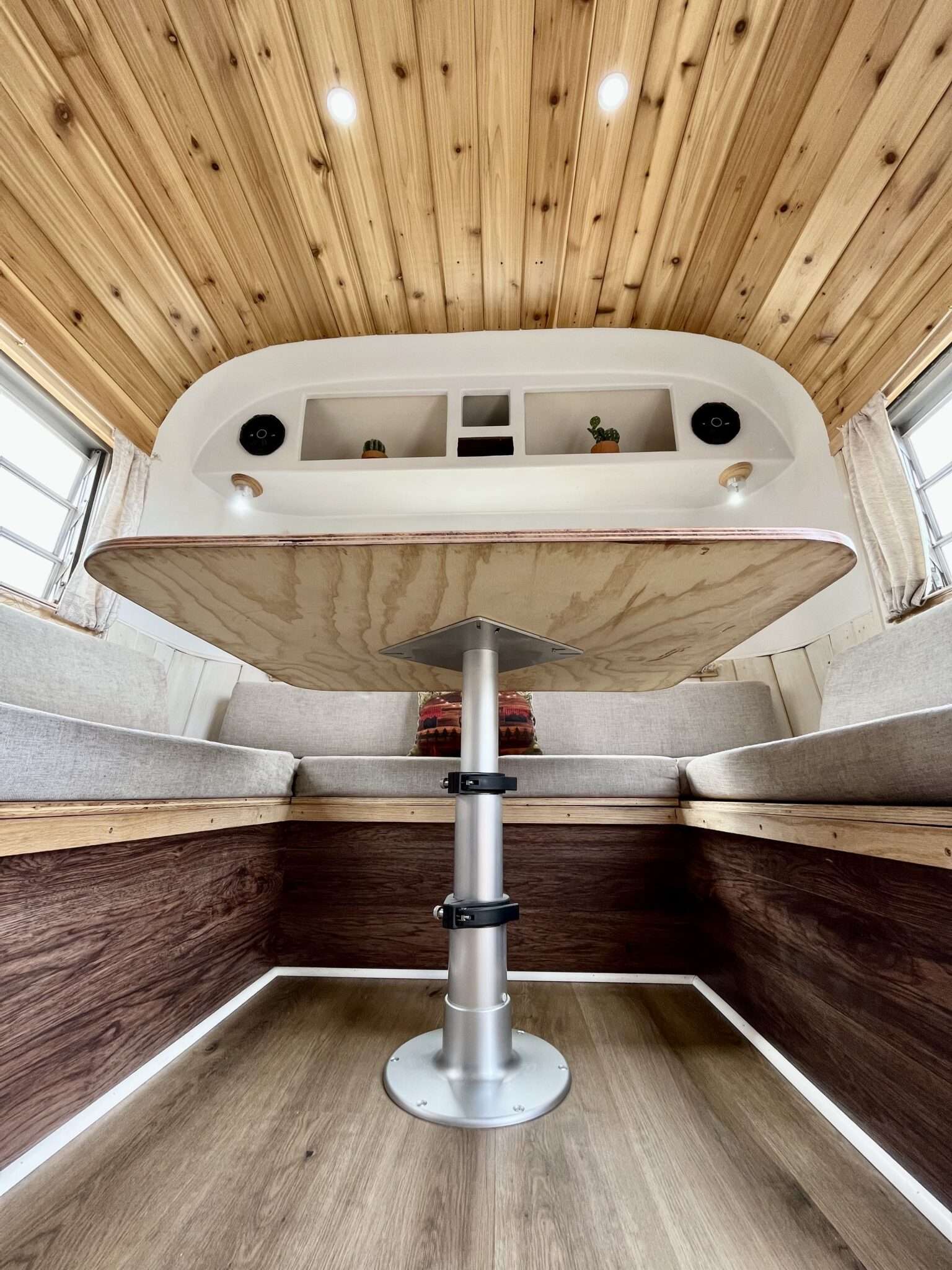 1972 Streamline Vintage Travel Trailer Renovation Part 8 - Shakan Ranch