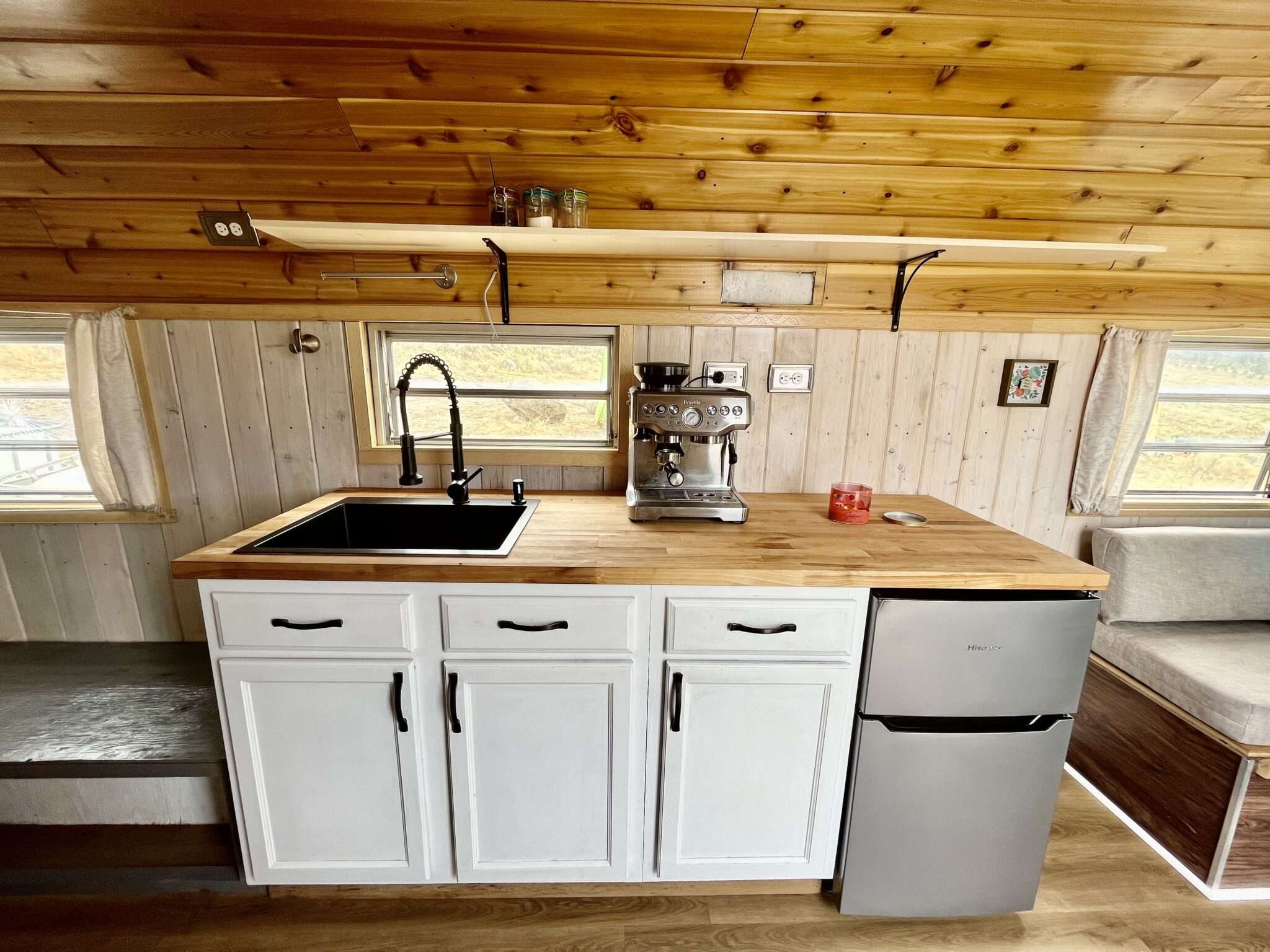 1972 Streamline Vintage Travel Trailer Renovation Part 8 - Shakan Ranch