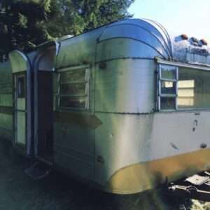 1972 Streamline Trailer Renovation Part 1 - Shakan Ranch